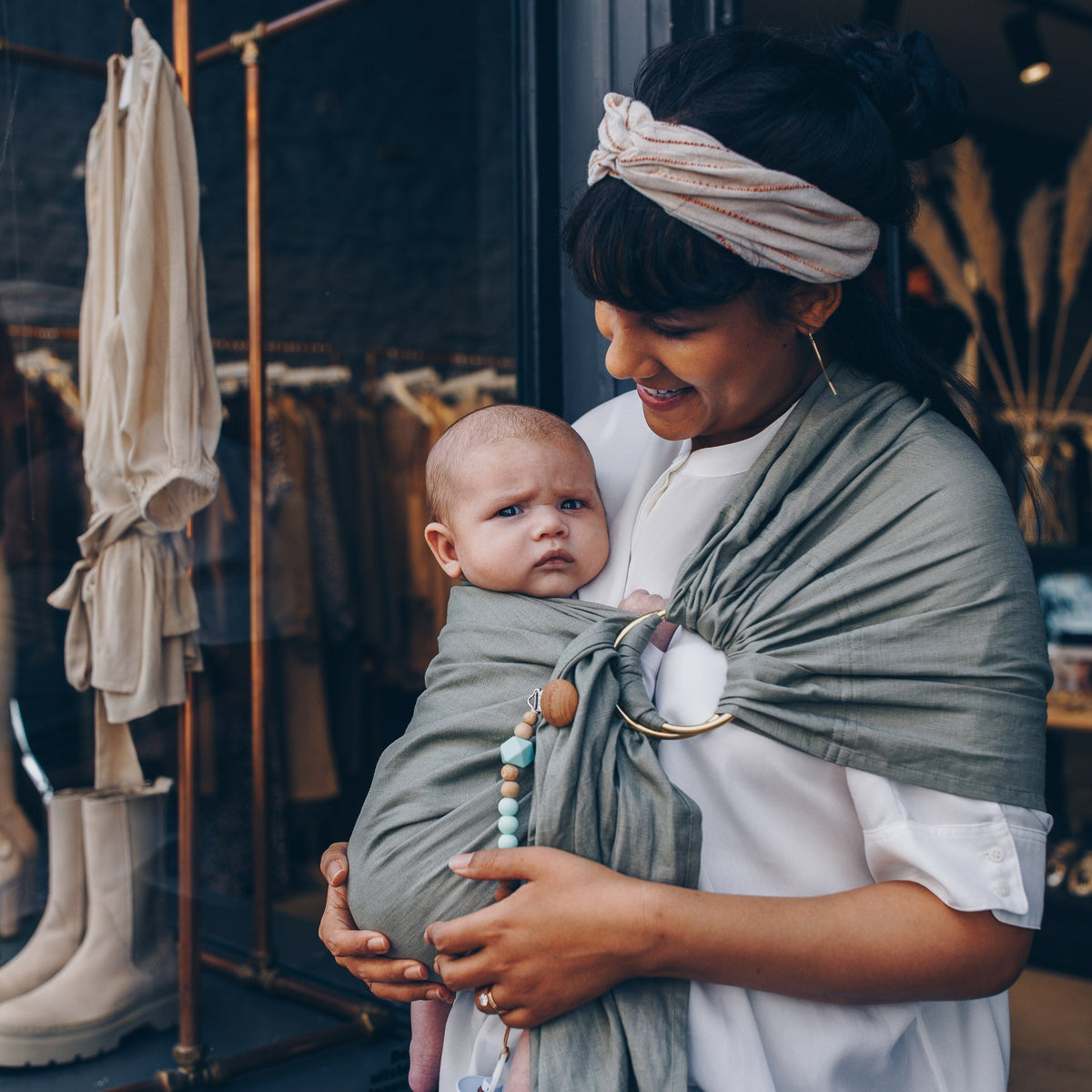 How to Tighten Your Ring Sling Properly – And Why It Matters – Moon Sling